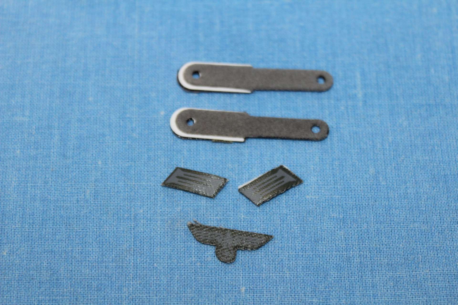 Dragon 1/6 Scale WW2 German Shoulder & Collar Tabs CB5256W - CB Toys & Collectables